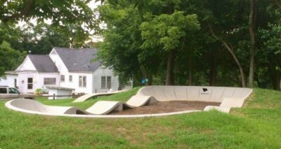 Parkitect Modular Pump Tracks - Highwire